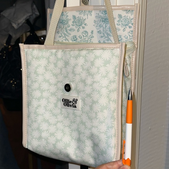Ollie and Olivia | Other | Lunch Bag | Poshmark